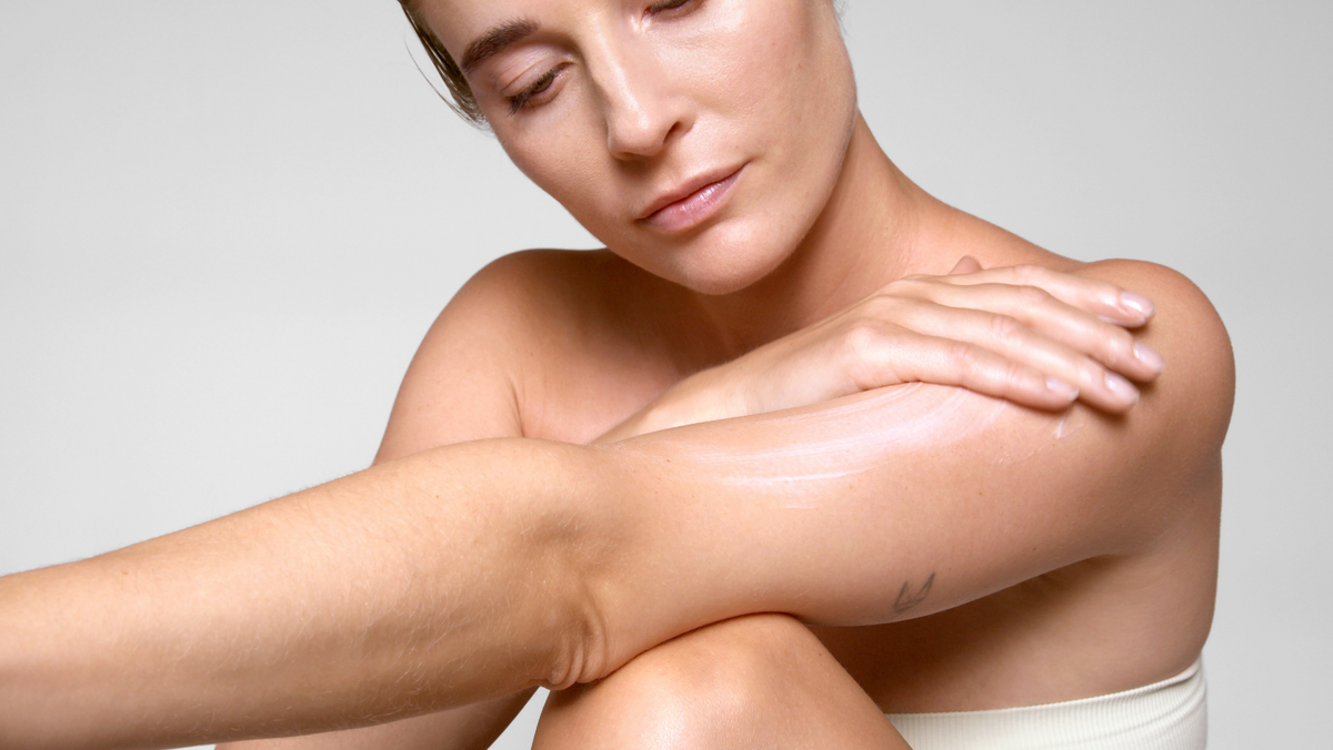 The skin during premenstrual syndrome (PMS) | Skinome